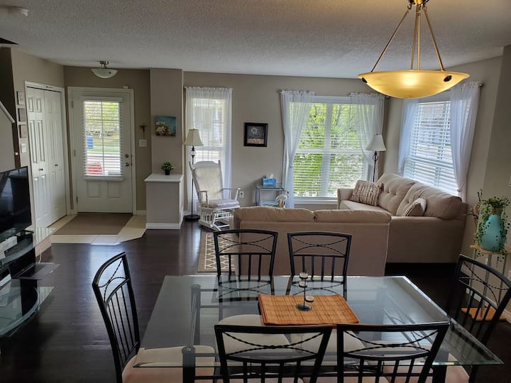 Cozy Home. Family-friendly. Close To Airport. - Beaumont