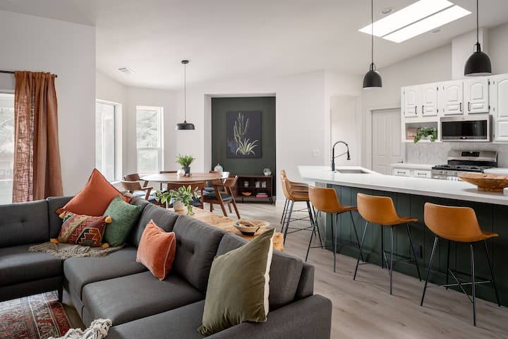 4&nbsp;Lits King + 3&nbsp;Ba, Jacuzzi, Nouvelle Rénovation, 2&nbsp;Sentiers à Pied - Sedona, AZ