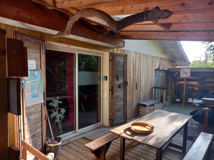 Séjour Dans Maison Avec Jardin - Biscarrosse