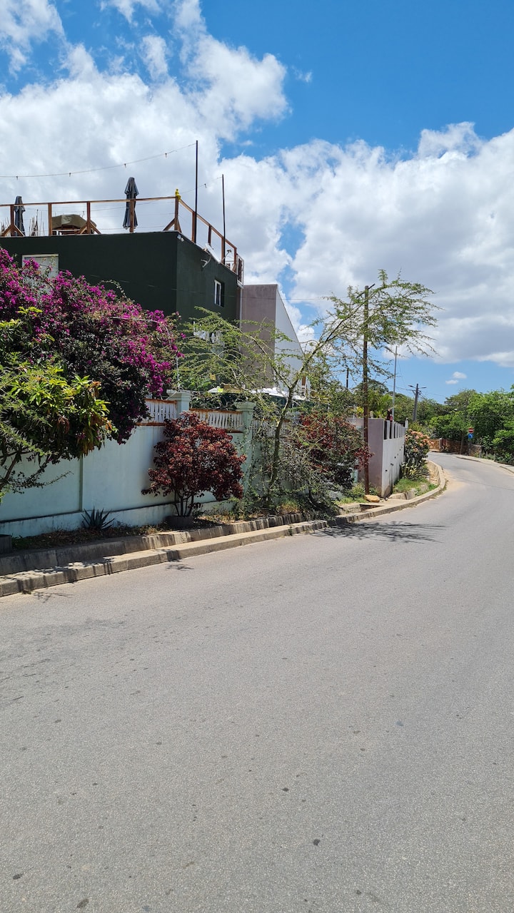 Lubango Hills, A Casa é Sua. - Angola