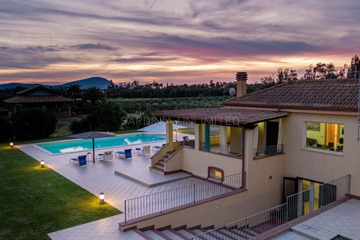 Villa Di Vina Con Piscina Privata - Alghero