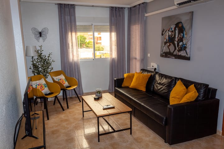 "City Comfort: Your Torrevieja Retreat" - Torrevieja