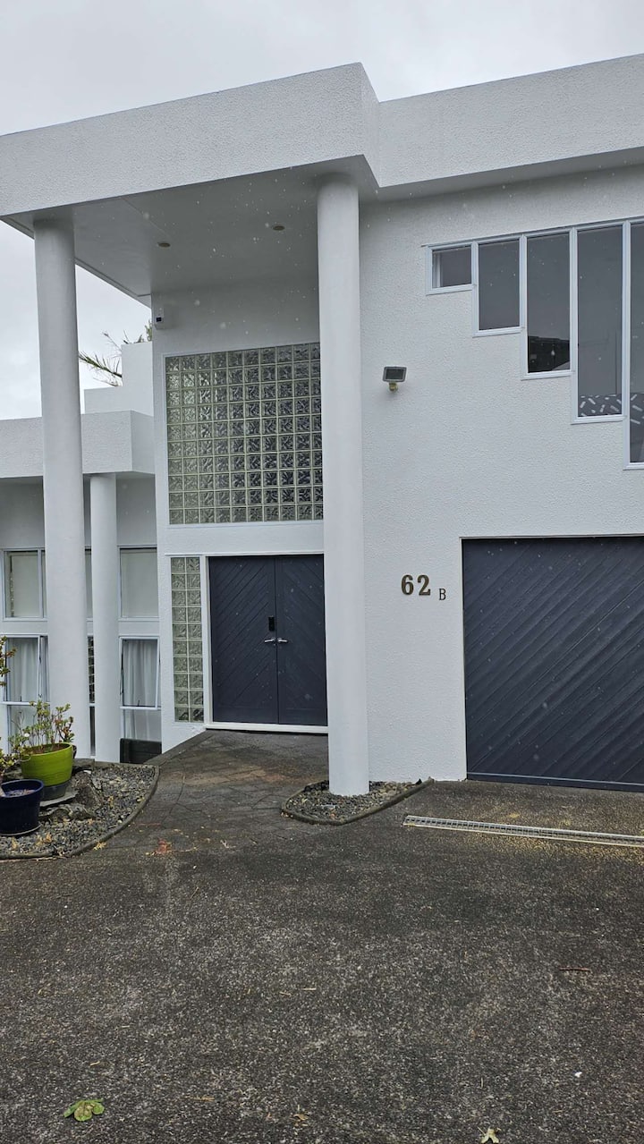 3 Bedroom House In East Auckland - Beachlands