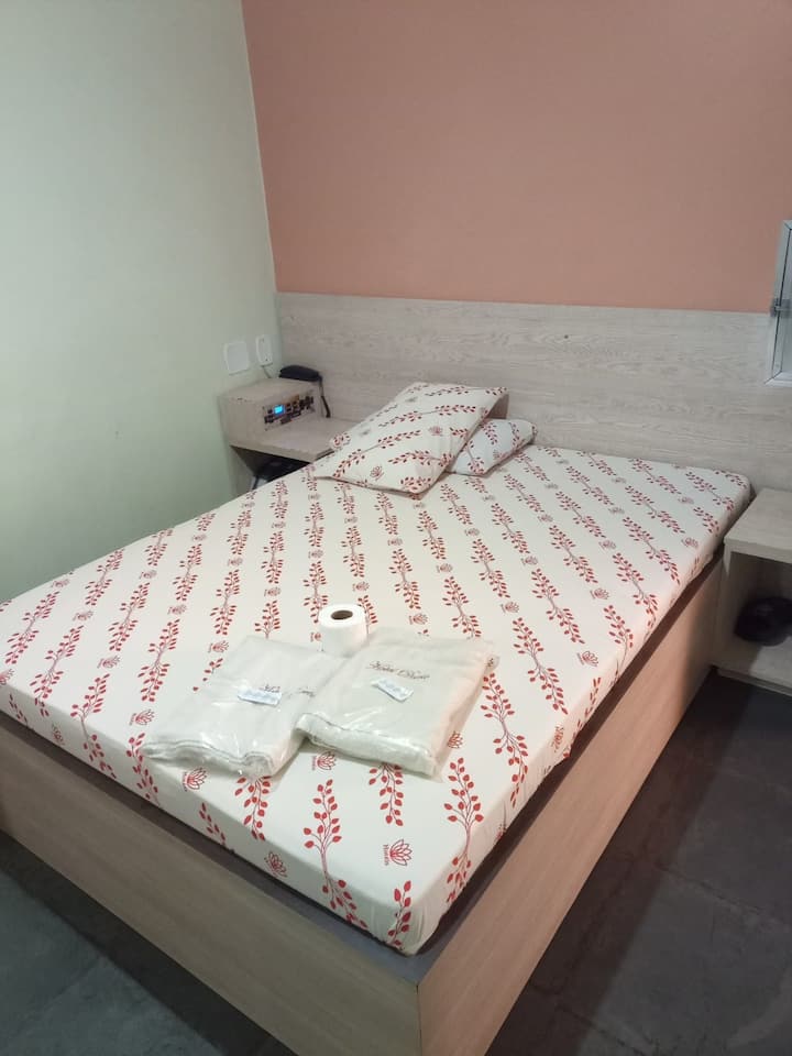 Quarto Para Casal (Com Ventilador) - Santo André