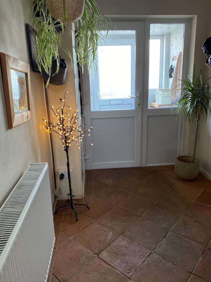 Private Room In Our Home. - スウィンドン