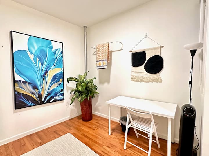 Comfy Room In Central Brooklyn - Brooklyn, NY