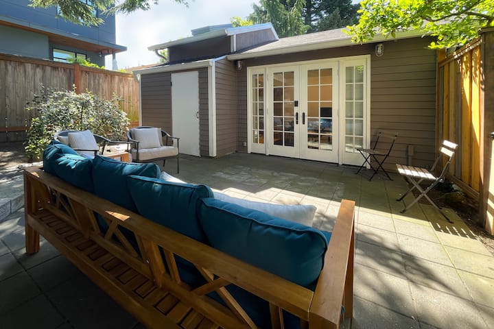 Private Garden Cottage In Wallingford W/ Ac - Seattle, WA