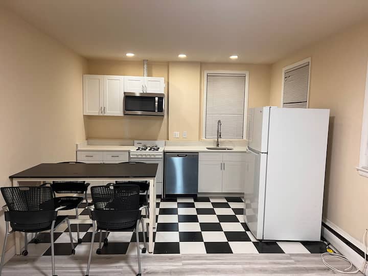 Live In Um Campus & Steps Metro1 - University of Maryland, College Park