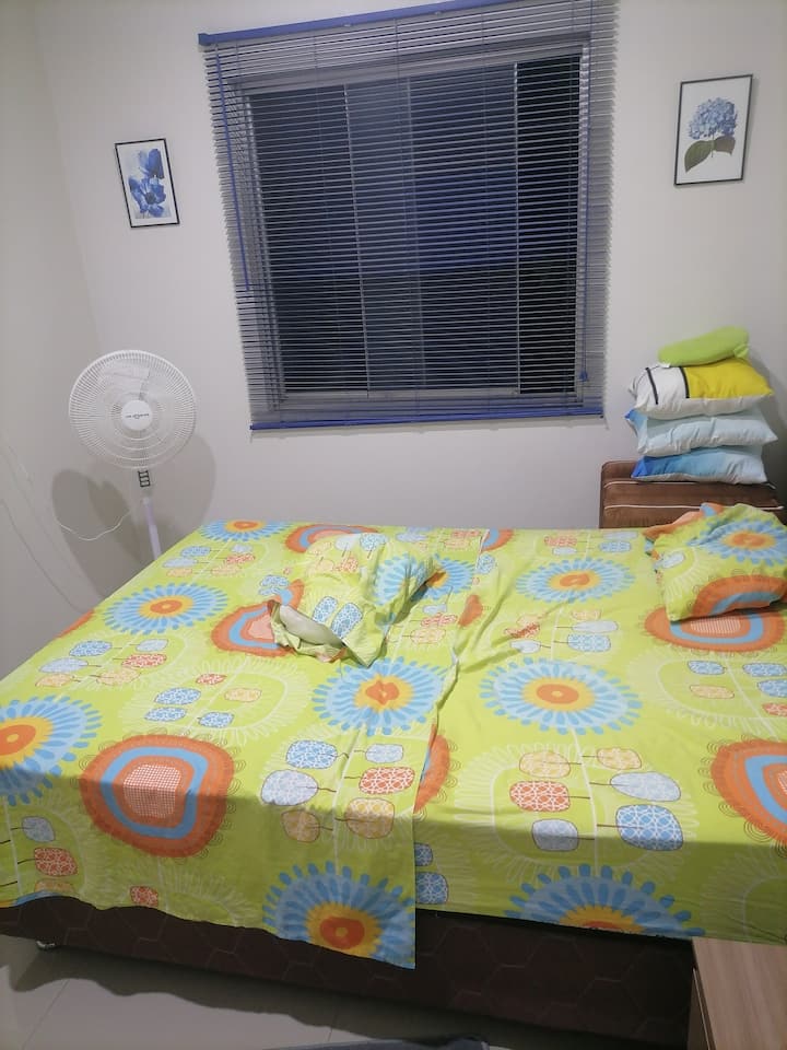 Habitación Para 1 Dama - Juanjuí