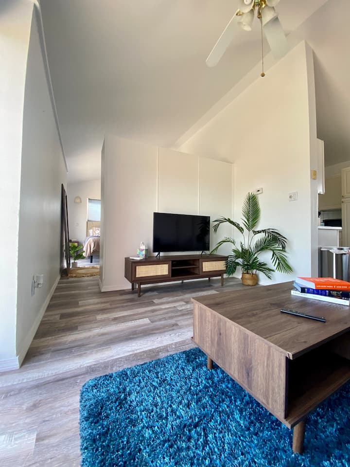 Desert Hideaway - Private Casita Suite - Cities of Gold Casino