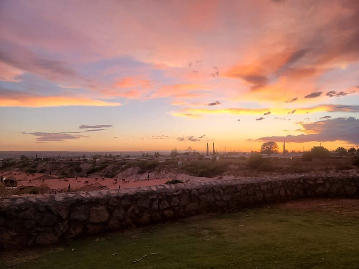Casa De Ferrari - 3 Bed/2 Bath - El Paso, TX