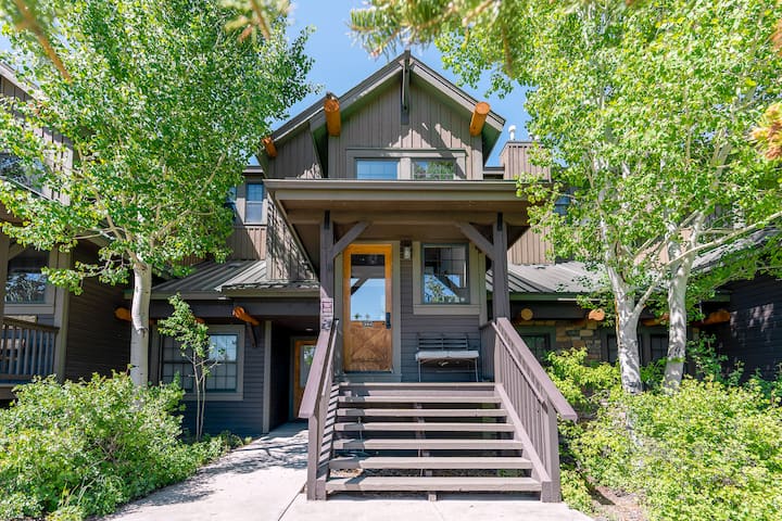 Ski In/out, Hike, Play, Granby Colorado - Granby, CO