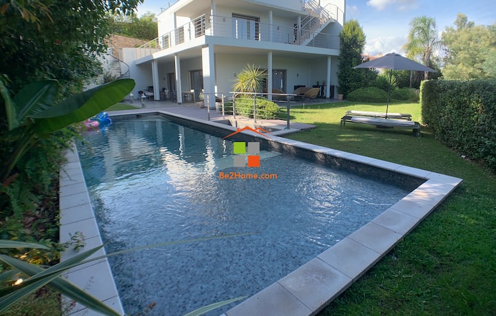 Villa Moderne Avec Piscine à Cannes - Cannes