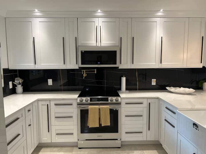 High End 2br-2ba 1st Floorcondo With Golf Views - Wesley Chapel, FL