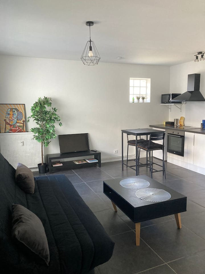 Le Pratik | Parking| Terrasse | Vallier Catane - Grenoble