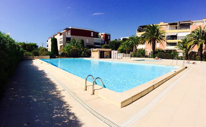 T4 Piscine, Tennis, Parking, 150m De La Mer - Bandol