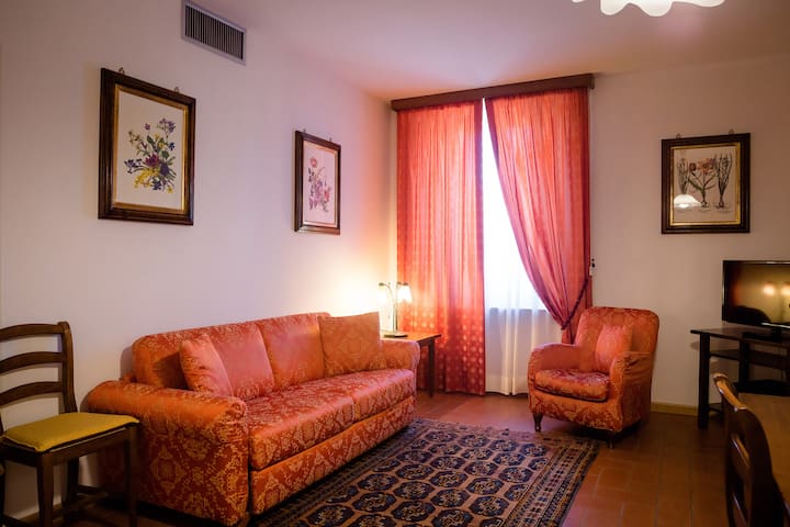 Bilocale In Centro Storico - Massa Marittima