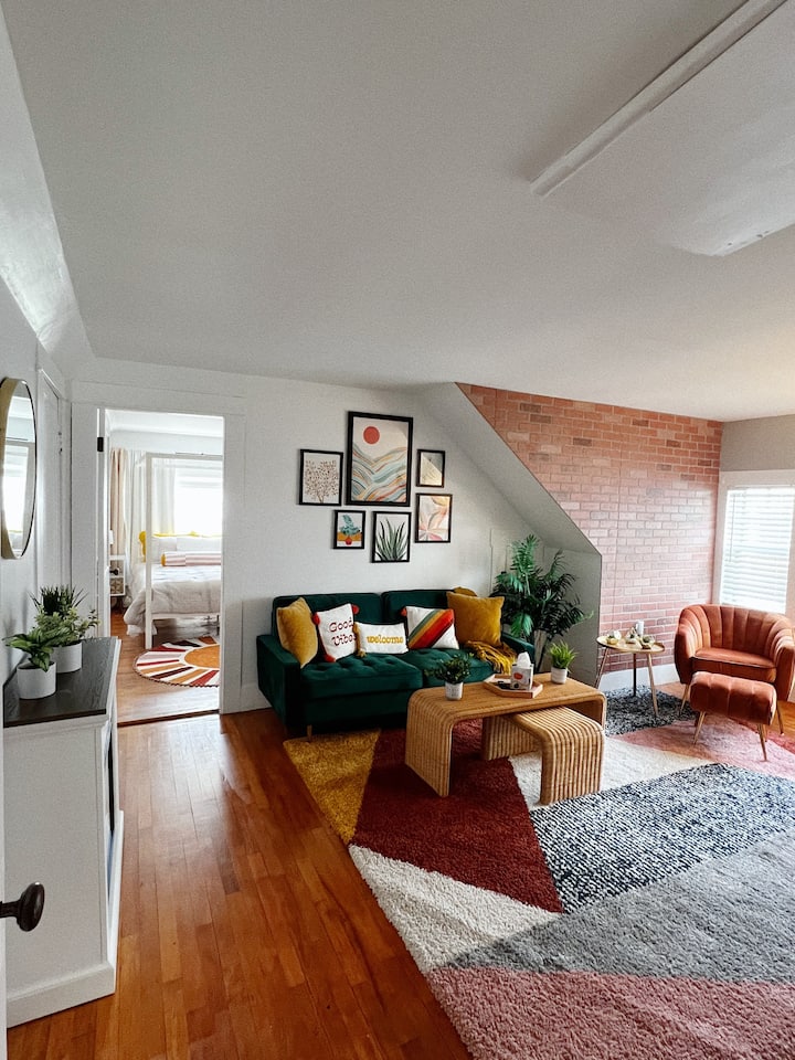 Modern Boho Chic Loft - Augusta - Augusta, ME