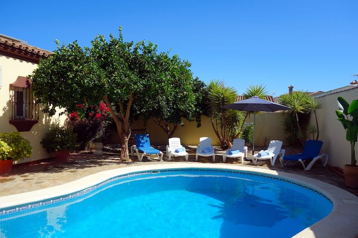 Happy-homes: Casa Limón - Pool Und Klimaanlage - Chiclana de la Frontera