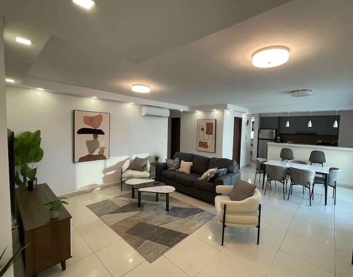 Stylish Seaview Condo W/ Pool & Gym In Sf, Panama - Panama