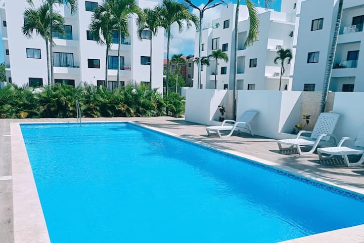 Hermoso Y Moderno /Con Piscina. - Punta Cana