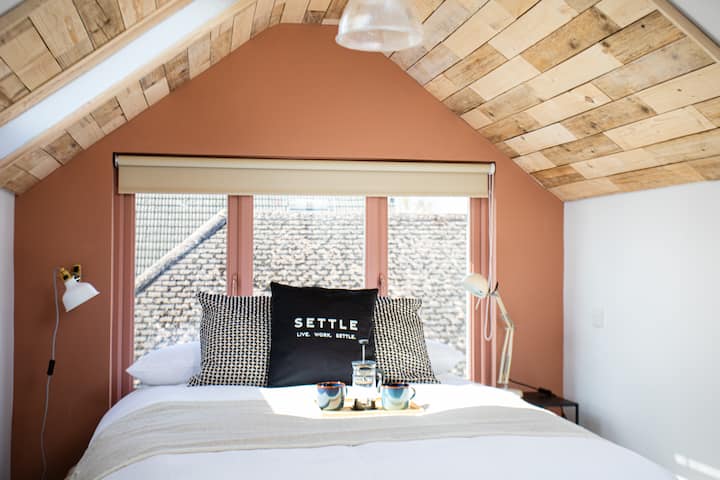 Chic Modern Studio W/private Parking - Southampton