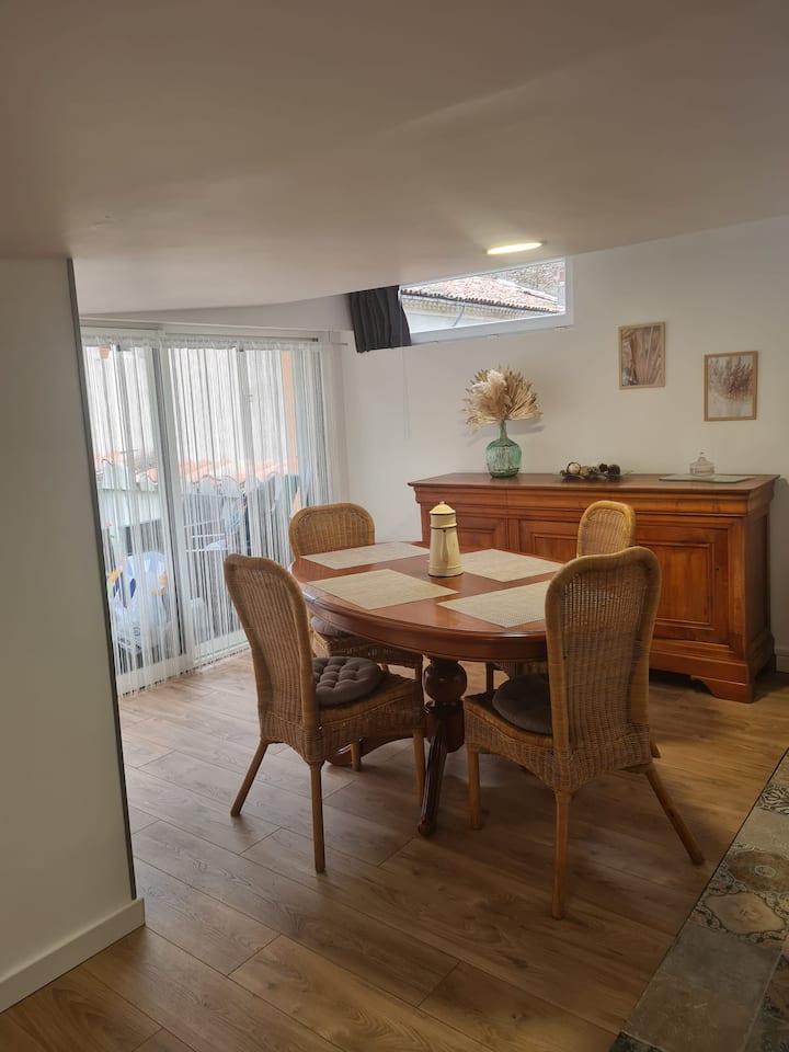 Charmant Appart Cosy + Terrasse - Le Martinet