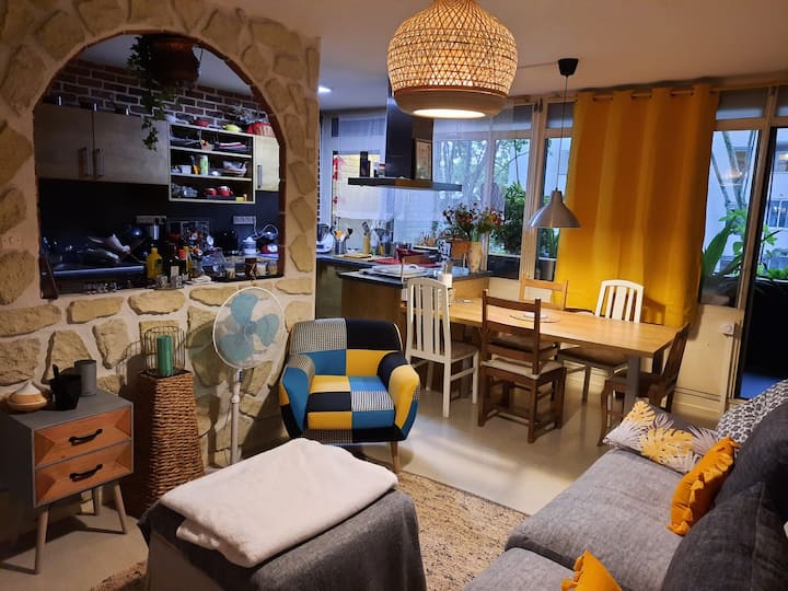 Grande Chambre à Louer - Lyon