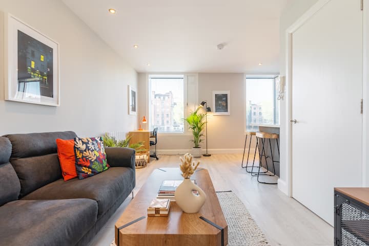 Riverside One Bed In Temple Bar - Dublin