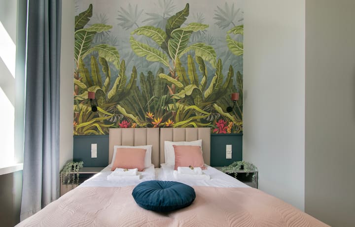 Striking 2-bedroom Apartment In City Center - Kraków