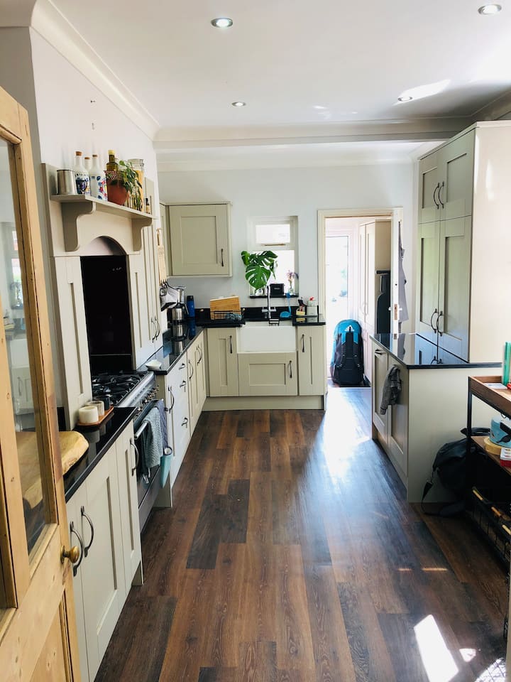 148 Adnitt Road - Northampton