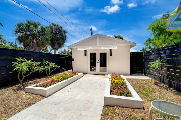 Beautiful Beach Cottage! - デルレイビーチ, FL