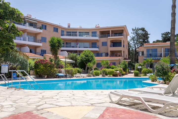 Villa Nadezda & Saint Cyprus - Paphos