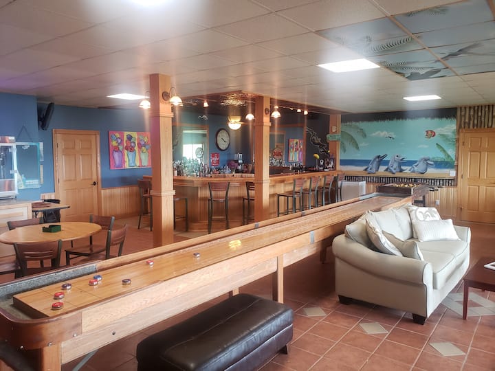 Amazing Lake Views & Nearby Wineries & Breweries - Penn Yan, NY