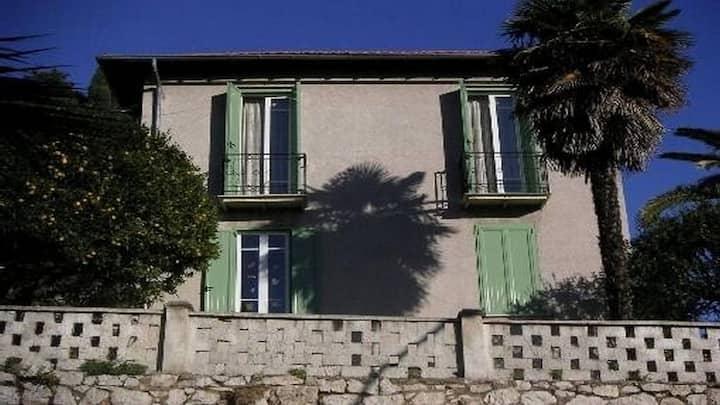 Chez Michelle : Appartement Spacieux Dans Maison - Roquebrune-Cap-Martin