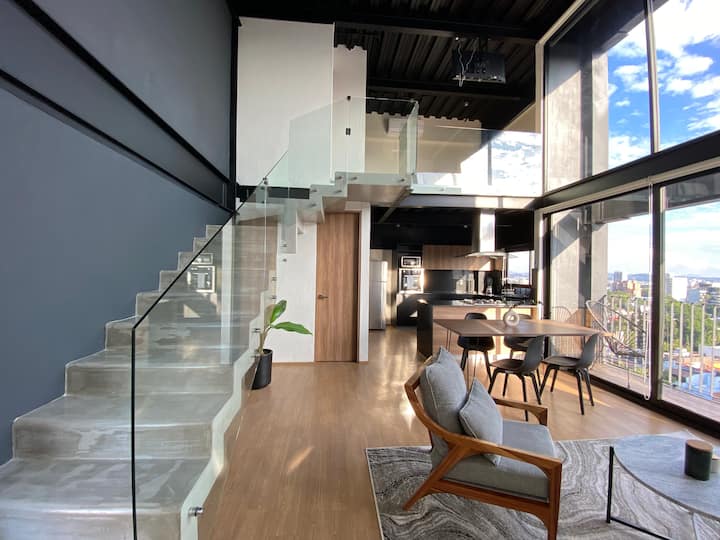 Loft Doble Altura Americana Piso 5 @Serra - Guadalajara