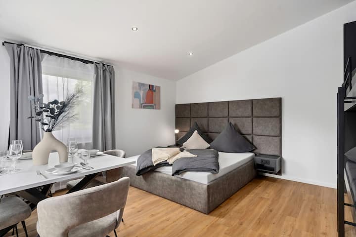 Anytime: Studio Apartment In Friedrichshafen - Friedrichshafen