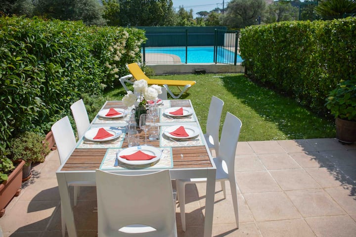 T 3 Au Cap D'antibes, Climatisé, Jardin Et Piscine - Juan-les-Pins