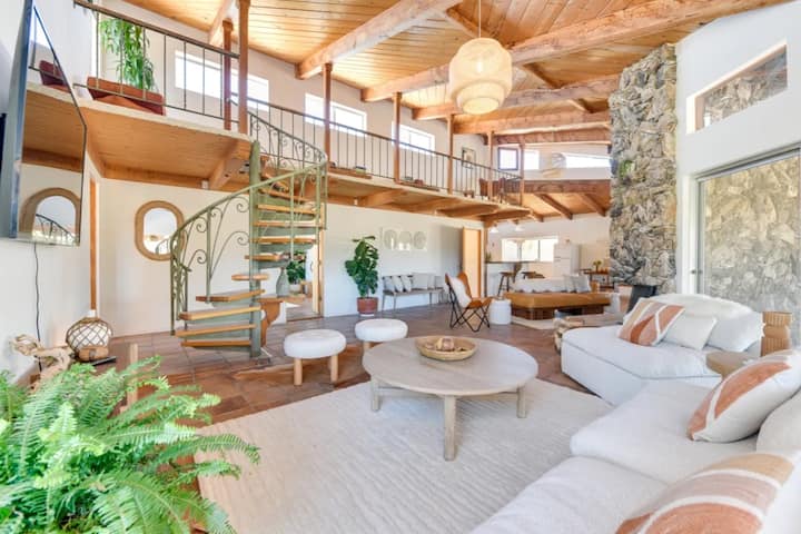 Windcrest Ranch - Hot Tub, Cowboy Pool, Fire Pit - Yucca Valley, CA