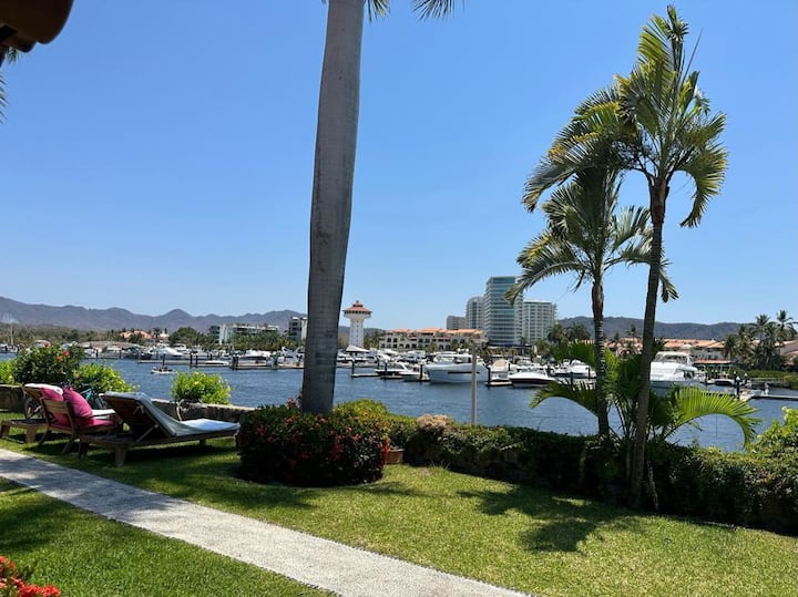Departamento Jardín En La Marina - Ixtapa Zihuatanejo