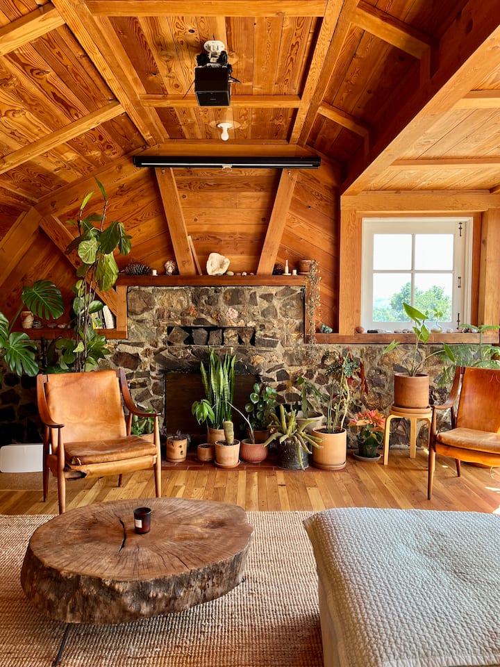 Cabin Above The Clouds - Topanga, CA