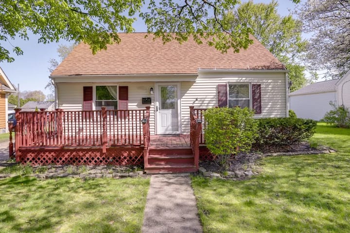Year Round Hot Tub! 1mi To Nd & Pool Table! - Notre Dame Stadium