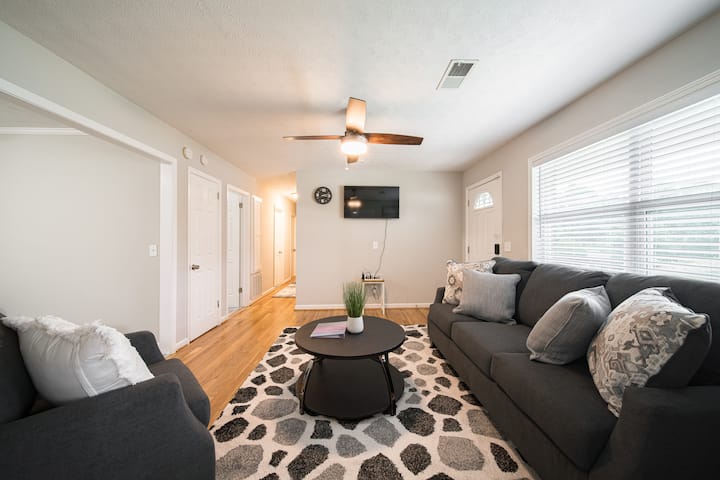 Cozy Brick Ranch Home Owned By An Army Soldier! - Columbus, GA