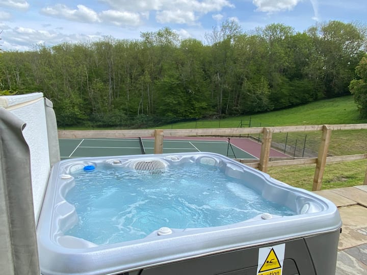 Staycation Hottub, Tennis Court - East Sussex