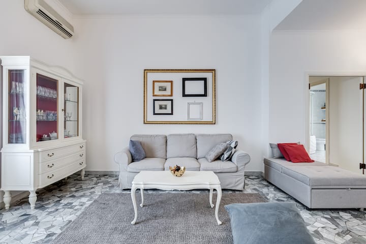 Gianicolo Boutique Apt Villa Pamphili - Roma