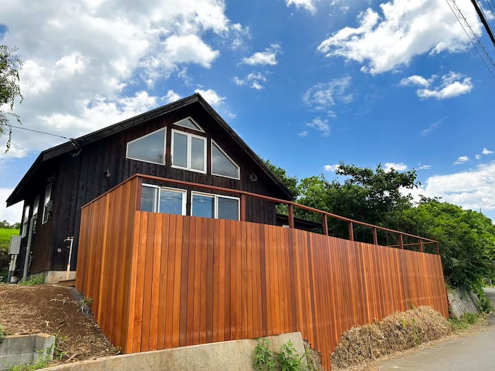 プライベートサウナ付き一棟貸し｜星空・焚き火・南アルプスの自然【最大7名】 - 韮崎市