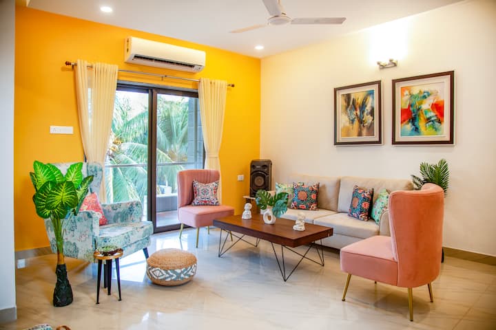 3br Penthouse | Pool, Parking & Close To Candolim - Goa
