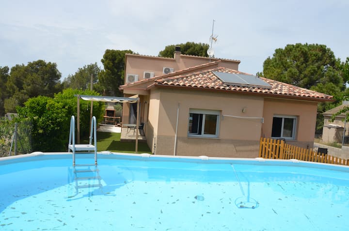 Casa Santa Creu- Private Family Villa & Pool - Sant Sadurní d'Anoia