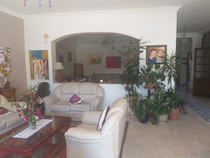 Grande Villa Au Bord De La Mer - Mohammedia