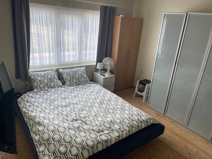 Gastenverblijf In Bloesemstreek Chaussée D'amour - Sint-Truiden